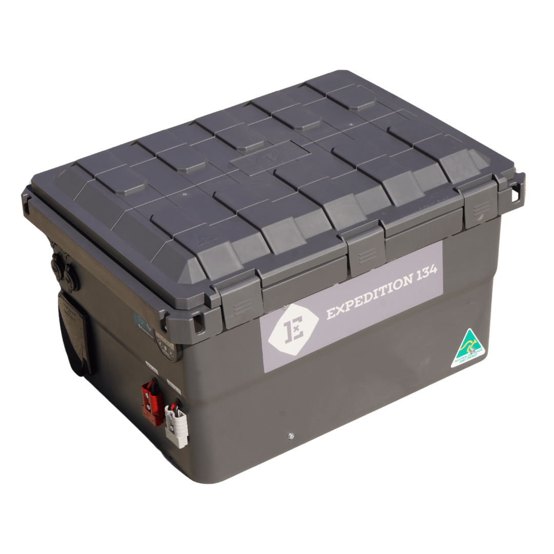 Portable Off-Grid Power Station — Accelerate Off-Grid Touring