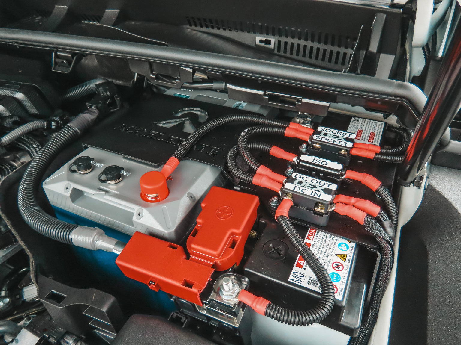 Toyota Landcruiser 300 Series — Accelerate Off-Grid Touring