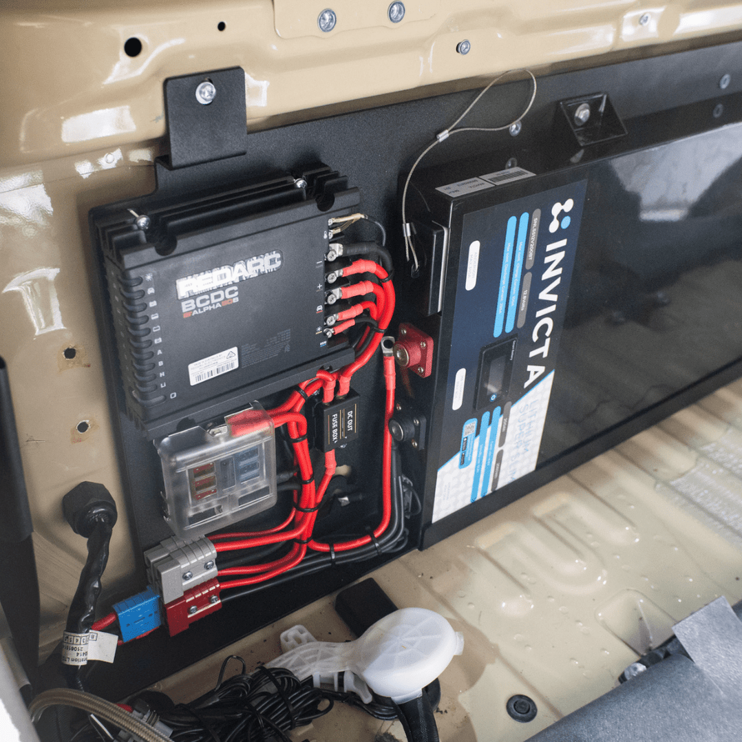 Dual Battery – 79 Series LandCruiser – 200Ah Behind Seat - With Jumpst ...